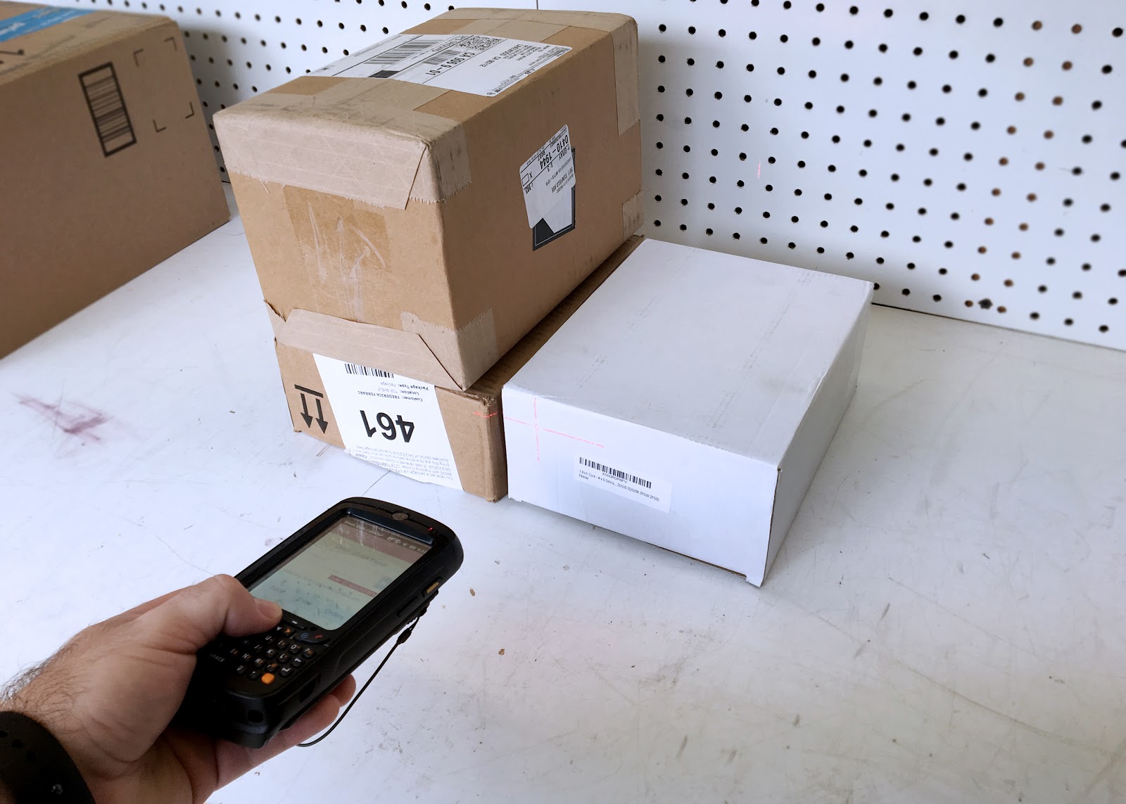 5 Reasons to Leverage a Barcode Scanner in Your Warehouse